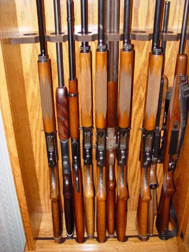 10-Gun Wood Gun Cabinet | Oak | Locking Storage Area | Made in USA ...